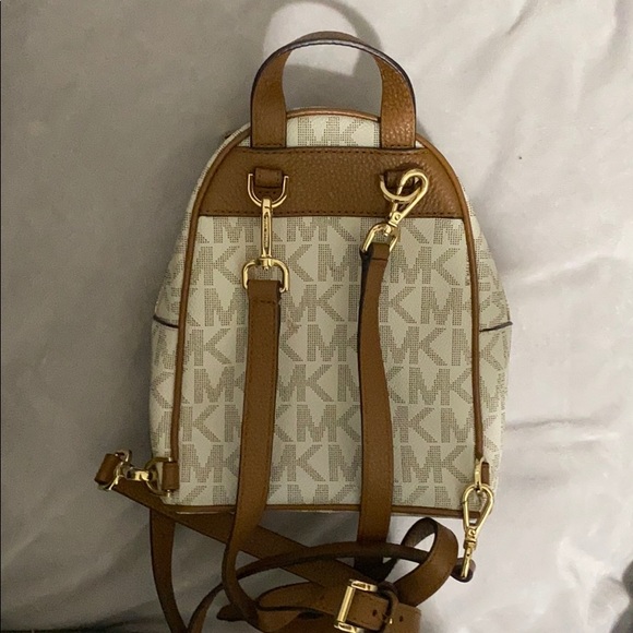 Michael Kors | Bags | Michael Kors Mimi Backpack | Poshmark